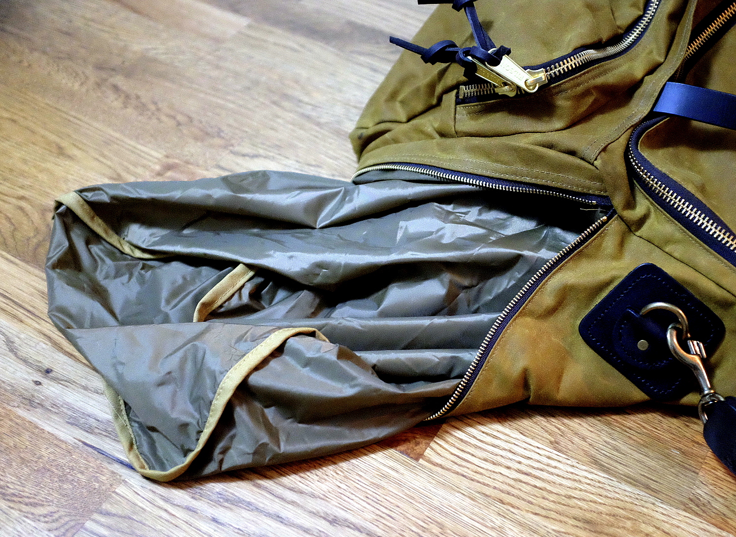 In Hand: The Filson Excursion Bag | Red Clay Soul